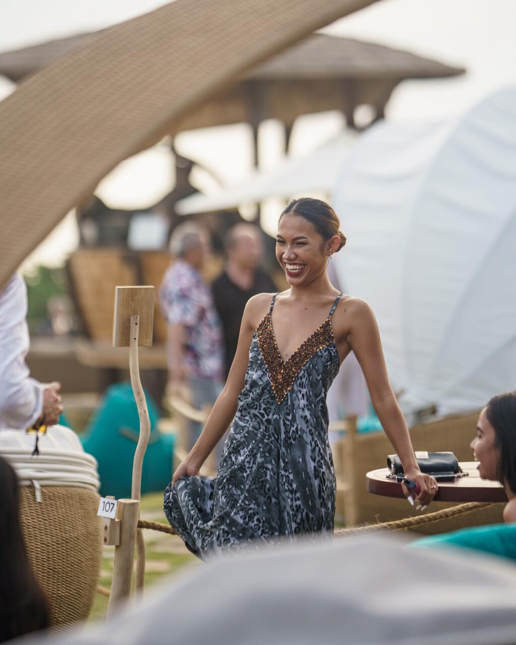 Luna Beach Club – Tabanan 12:00-03:00 OK – NeverneverLand in Bali 你的忘憂地